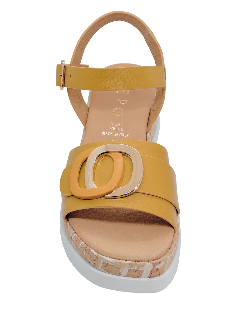 Repo Ladies Flatform Circle Trim Sandal – Hobson Shoes