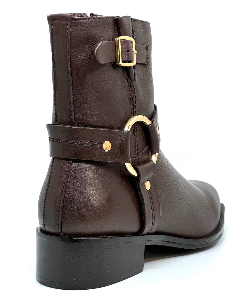 Repo Ladies Chisel Toe Biker Style Boot – Hobson Shoes